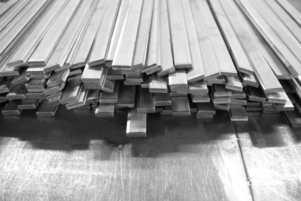 Metal Bars - Siskin.com